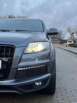 Pelēks Audi Q7 2014 Viļņa, ar dzinēja tilpumu 3.00 L un nobraukumu 147 tūkst. km par 19000 €, foto 2 vietnē AUTOMOTO.COM.LV