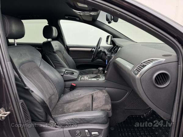 Pelēks Audi Q7 2014 Tallina, ar dzinēja tilpumu 3.00 L un nobraukumu 247 tūkst. km par 12990 €, foto 10 vietnē AUTOMOTO.COM.LV