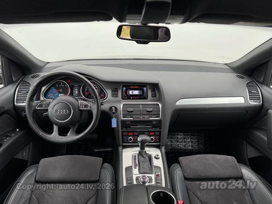 Grey Audi Q7 2014 in Tallinn, with an engine capacity of 3.00 L and mileage of 247 thousand km for 11999 €, photo 12 on AUTOMOTO.COM.LV