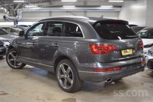 Grey Audi Q7 2014 in Riga, with an engine capacity of 4.20 L and mileage of 247 thousand km for 13500 €, photo 3 on AUTOMOTO.COM.LV