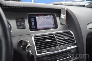 Grey Audi Q7 2014 in Riga, with an engine capacity of 4.20 L and mileage of 247 thousand km for 13500 €, photo 8 on AUTOMOTO.COM.LV