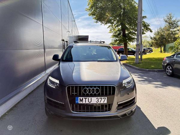 Grey Audi Q7 2014 in Klaipeda, with an engine capacity of 3.00 L and mileage of 278 thousand km for 9200 €, photo 1 on AUTOMOTO.COM.LV