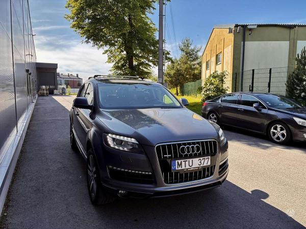 Grey Audi Q7 2014 in Klaipeda, with an engine capacity of 3.00 L and mileage of 278 thousand km for 9200 €, photo 2 on AUTOMOTO.COM.LV