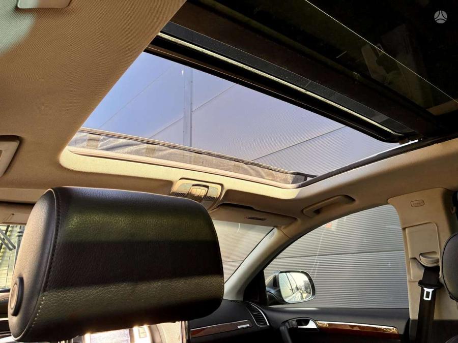Grey Audi Q7 2014 in Klaipeda, with an engine capacity of 3.00 L and mileage of 278 thousand km for 9200 €, photo 13 on AUTOMOTO.COM.LV