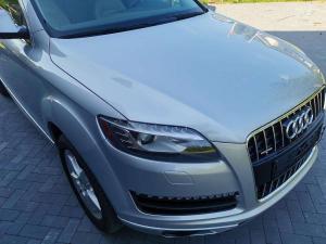 Grey Audi Q7 2014 in Vilnius, with an engine capacity of 3.00 L and mileage of 245 thousand km for 11500 €, photo 11 on AUTOMOTO.COM.LV