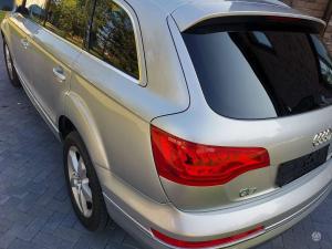 Grey Audi Q7 2014 in Vilnius, with an engine capacity of 3.00 L and mileage of 245 thousand km for 11500 €, photo 13 on AUTOMOTO.COM.LV