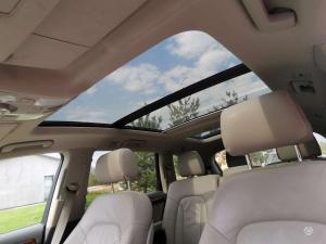 Grey Audi Q7 2014 in Vilnius, with an engine capacity of 3.00 L and mileage of 245 thousand km for 11500 €, photo 27 on AUTOMOTO.COM.LV