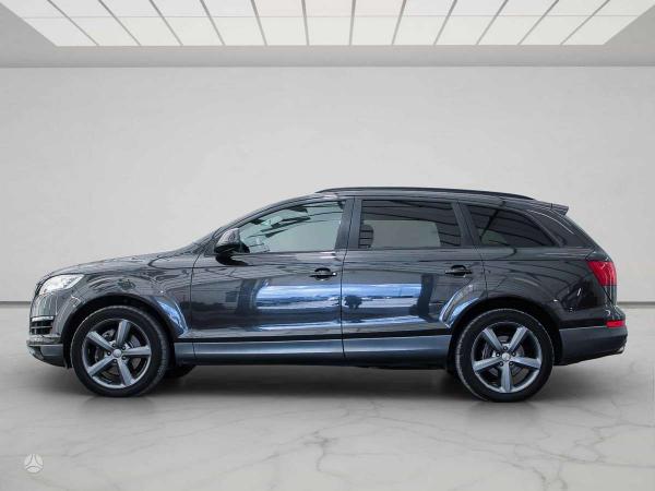 Grey Audi Q7 2014 in Kaunas, with an engine capacity of 3.00 L and mileage of 219 thousand km for 13990 €, photo 3 on AUTOMOTO.COM.LV