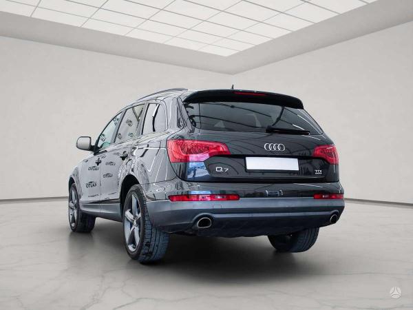 Grey Audi Q7 2014 in Kaunas, with an engine capacity of 3.00 L and mileage of 219 thousand km for 13990 €, photo 4 on AUTOMOTO.COM.LV