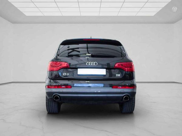 Grey Audi Q7 2014 in Kaunas, with an engine capacity of 3.00 L and mileage of 219 thousand km for 13990 €, photo 5 on AUTOMOTO.COM.LV