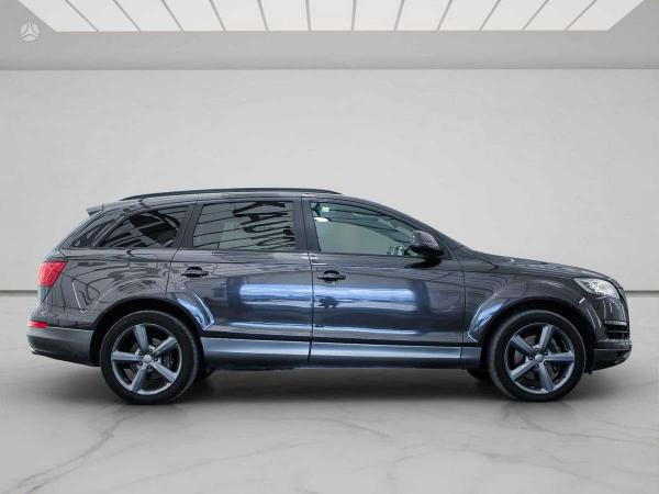 Grey Audi Q7 2014 in Kaunas, with an engine capacity of 3.00 L and mileage of 219 thousand km for 13990 €, photo 7 on AUTOMOTO.COM.LV