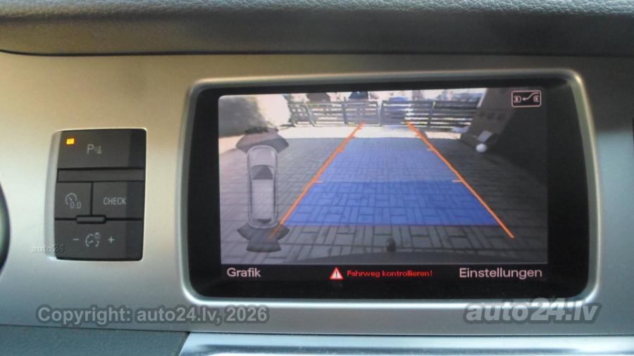 Grey Audi Q7 2014 in Polva, with an engine capacity of 3.00 L and mileage of 280 thousand km for 11800 €, photo 10 on AUTOMOTO.COM.LV