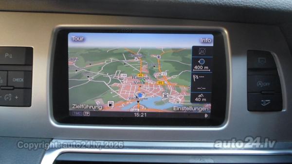 Grey Audi Q7 2014 in Polva, with an engine capacity of 3.00 L and mileage of 280 thousand km for 11800 €, photo 11 on AUTOMOTO.COM.LV