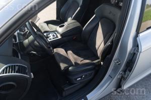 Grey Audi Q7 2014 in Bauska, with an engine capacity of 3.00 L and mileage of 295 thousand km for 12600 €, photo 9 on AUTOMOTO.COM.LV