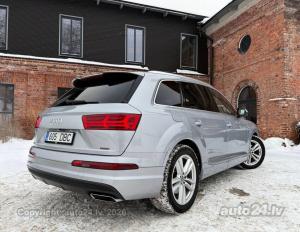Grey Audi Q7 2015 in Tallinn, with an engine capacity of 3.00 L and mileage of 181 thousand km for 24999 €, photo 12 on AUTOMOTO.COM.LV