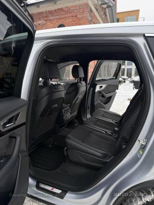 Grey Audi Q7 2015 in Tallinn, with an engine capacity of 3.00 L and mileage of 181 thousand km for 24999 €, photo 23 on AUTOMOTO.COM.LV