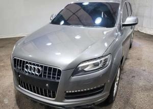 Grey Audi Q7 2015 in Vilnius, with an engine capacity of 2.97 L and mileage of 61 thousand km for 13200 €, photo 2 on AUTOMOTO.COM.LV