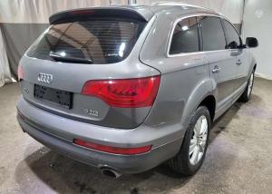 Grey Audi Q7 2015 in Vilnius, with an engine capacity of 2.97 L and mileage of 61 thousand km for 13200 €, photo 5 on AUTOMOTO.COM.LV