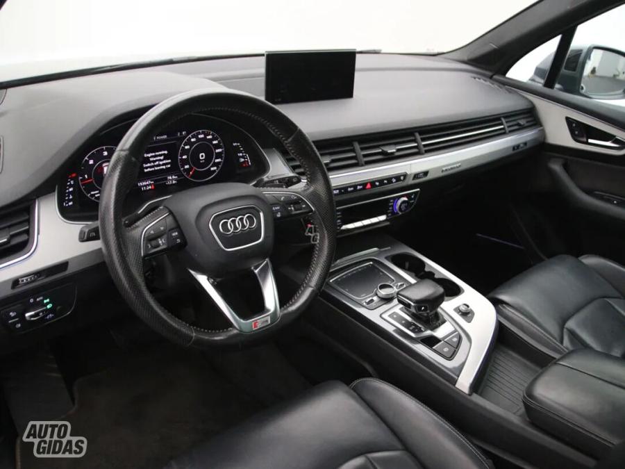 Grey Audi Q7 2015 in Vilnius, with an engine capacity of 3.00 L and mileage of 194 thousand km for 25799 €, photo 18 on AUTOMOTO.COM.LV