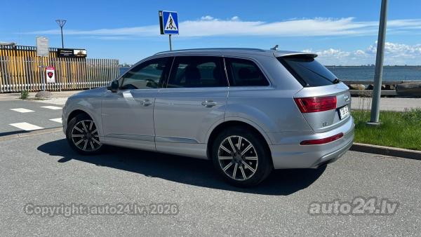 Grey Audi Q7 2015 in Tallinn, with an engine capacity of 3.00 L and mileage of 223 thousand km for 24900 €, photo 5 on AUTOMOTO.COM.LV
