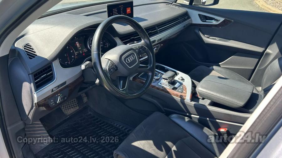 Grey Audi Q7 2015 in Tallinn, with an engine capacity of 3.00 L and mileage of 223 thousand km for 24900 €, photo 15 on AUTOMOTO.COM.LV