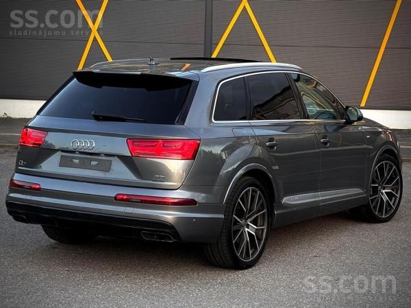 Grey Audi Q7 2015 in Riga, with an engine capacity of 3.00 L and mileage of 260 thousand km for 19655 €, photo 3 on AUTOMOTO.COM.LV