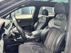 Grey Audi Q7 2015 in Riga, with an engine capacity of 3.00 L and mileage of 260 thousand km for 19655 €, photo 8 on AUTOMOTO.COM.LV