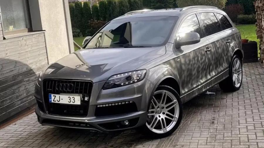Grey Audi Q7 2015 in Jurmala, with an engine capacity of 3.00 L and mileage of 130 thousand km for 27000 €, photo 1 on AUTOMOTO.COM.LV