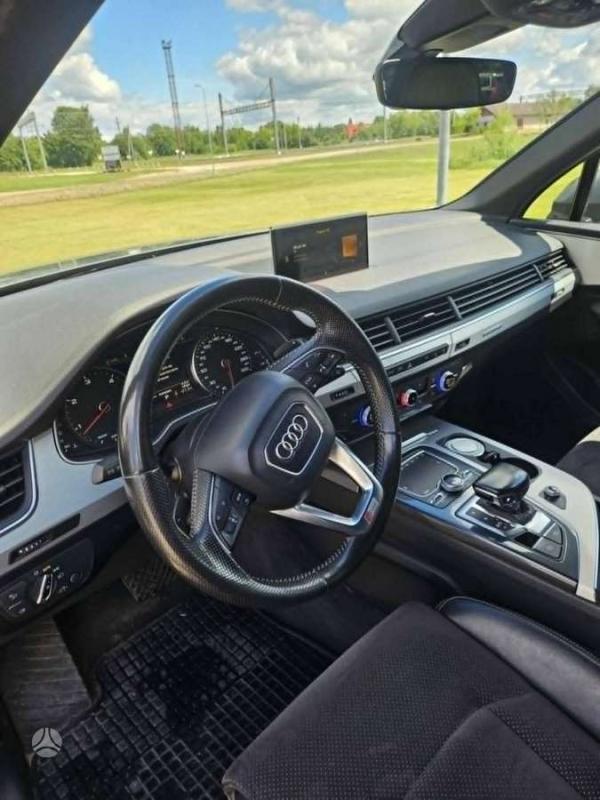 Pelēks Audi Q7 2015 Plungė, ar dzinēja tilpumu 2.97 L un nobraukumu 296 tūkst. km par 19000 €, foto 7 vietnē AUTOMOTO.COM.LV