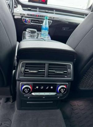 Grey Audi Q7 2015 in Vilkaviskis, with an engine capacity of 2.97 L and mileage of 221 thousand km for 26000 €, photo 18 on AUTOMOTO.COM.LV