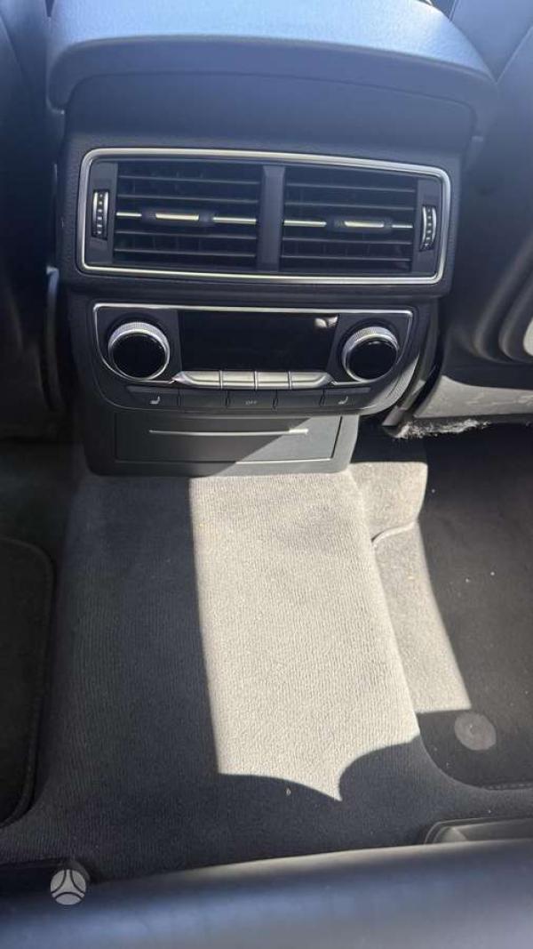 Pelēks Audi Q7 2015 Kauņa, ar dzinēja tilpumu 3.00 L un nobraukumu 330 tūkst. km par 20000 €, foto 10 vietnē AUTOMOTO.COM.LV