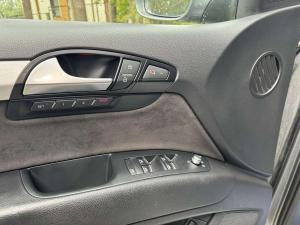 Pelēks Audi Q7 2015 Viļņa, ar dzinēja tilpumu 2.97 L un nobraukumu 236 tūkst. km par 15700 €, foto 27 vietnē AUTOMOTO.COM.LV
