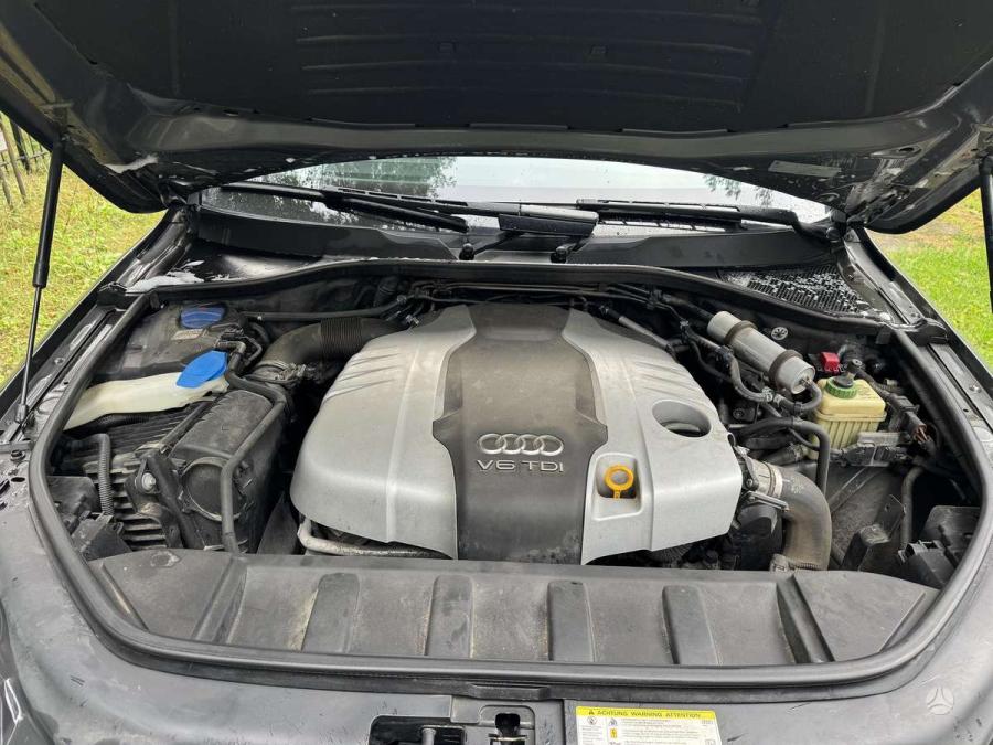 Pelēks Audi Q7 2015 Viļņa, ar dzinēja tilpumu 2.97 L un nobraukumu 236 tūkst. km par 15700 €, foto 30 vietnē AUTOMOTO.COM.LV