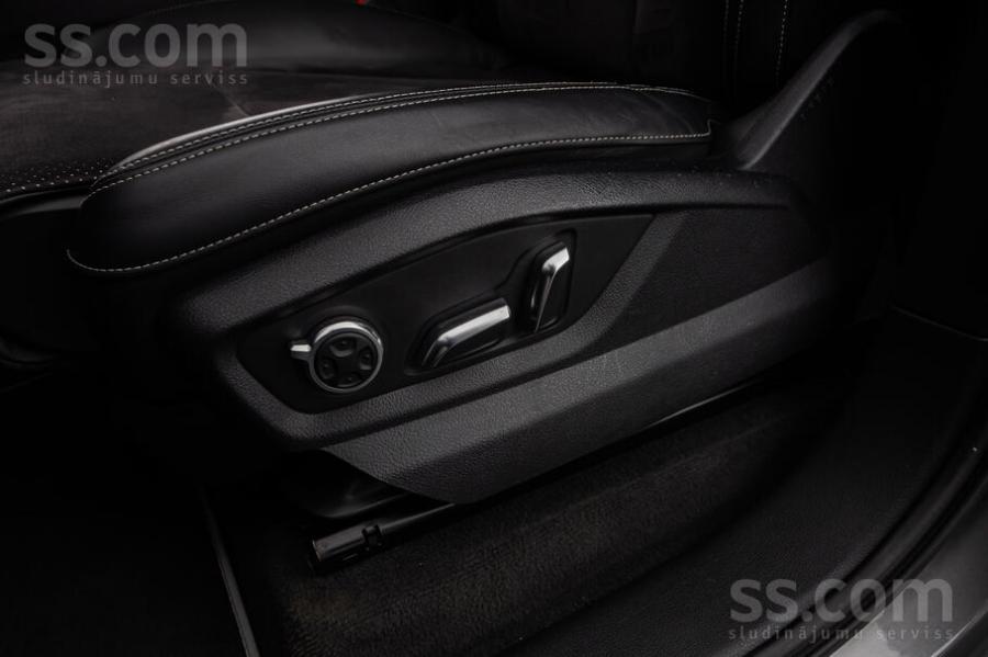 Grey Audi Q7 2015 in Jelgava, with an engine capacity of 3.00 L and mileage of 0 thousand km for 26400 €, photo 19 on AUTOMOTO.COM.LV