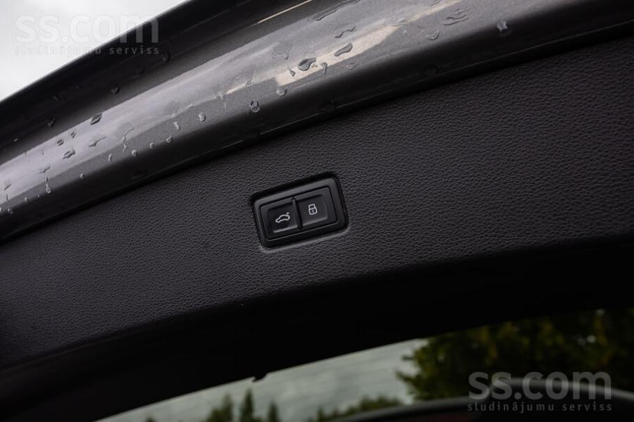 Grey Audi Q7 2015 in Jelgava, with an engine capacity of 3.00 L and mileage of 0 thousand km for 26400 €, photo 21 on AUTOMOTO.COM.LV