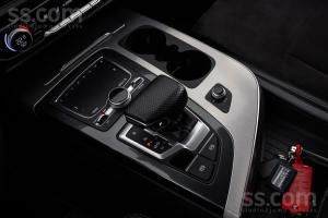 Grey Audi Q7 2015 in Jelgava, with an engine capacity of 3.00 L and mileage of 0 thousand km for 26400 €, photo 32 on AUTOMOTO.COM.LV