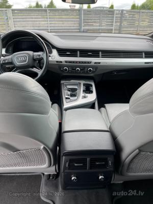 Pelēks Audi Q7 2015 Tallina, ar dzinēja tilpumu 3.00 L un nobraukumu 265 tūkst. km par 23000 €, foto 5 vietnē AUTOMOTO.COM.LV