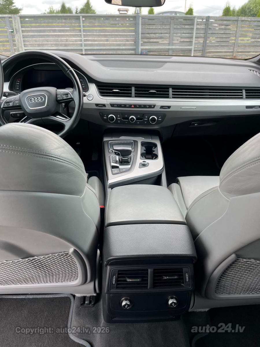 Pelēks Audi Q7 2015 Tallina, ar dzinēja tilpumu 3.00 L un nobraukumu 265 tūkst. km par 23000 €, foto 5 vietnē AUTOMOTO.COM.LV