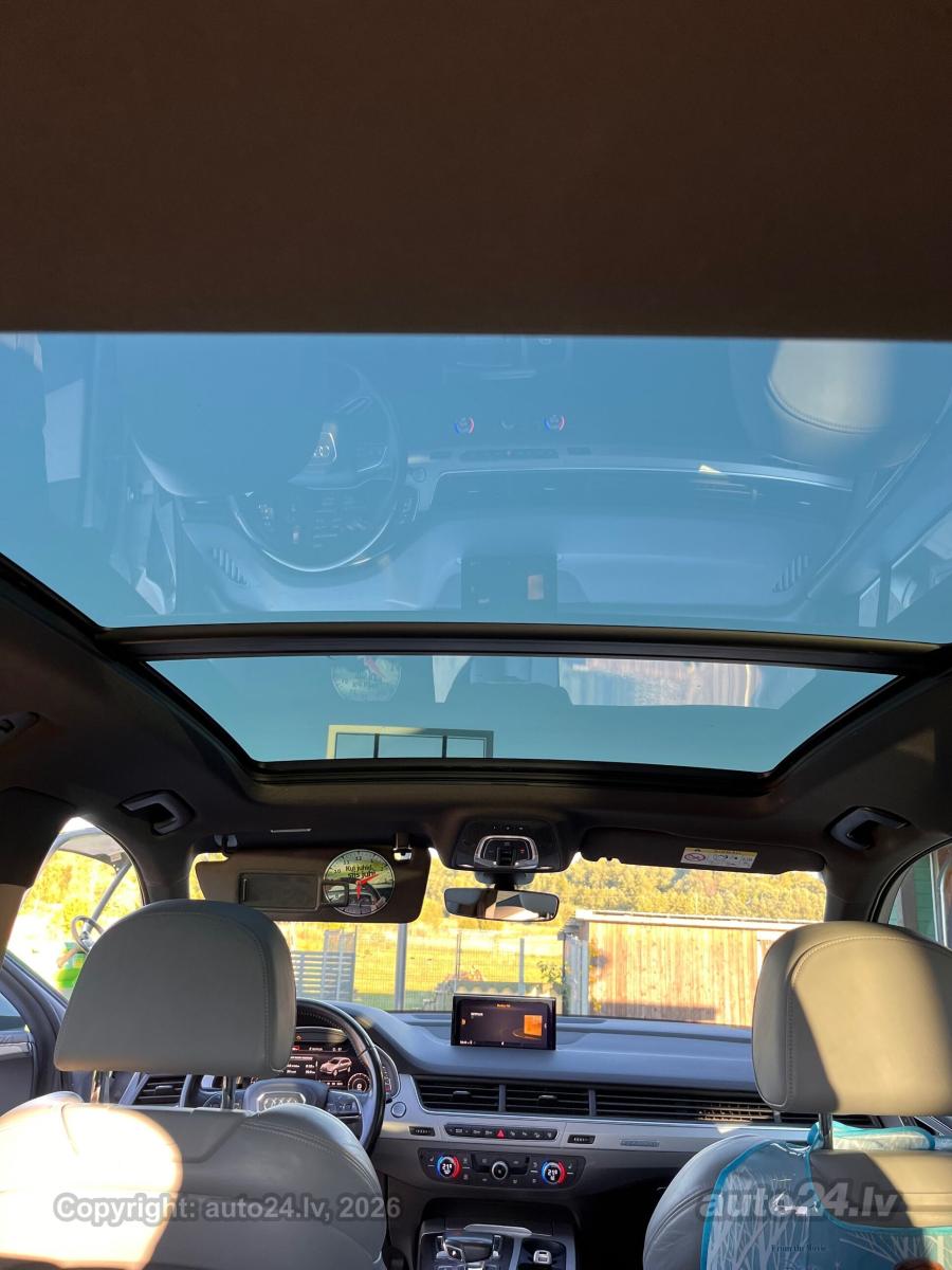 Pelēks Audi Q7 2015 Tallina, ar dzinēja tilpumu 3.00 L un nobraukumu 265 tūkst. km par 23000 €, foto 10 vietnē AUTOMOTO.COM.LV