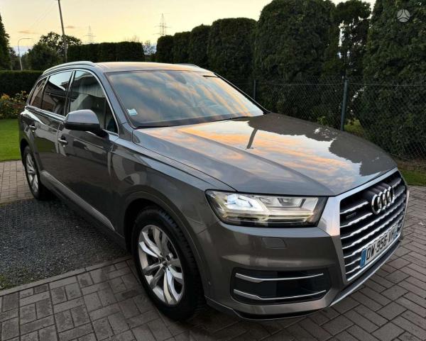 Audi Q7 2015 in Kaunas on AUTOMOTO.COM.LV Grey Audi Q7 2015 in Kaunas, with an engine capacity of 3.00 L and mileage of 300 thousand km for 15850 β¬, photo 10 on AUTOMOTO.COM.LV