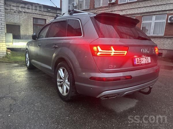 Pelēks Audi Q7 2016 Rīga, ar dzinēja tilpumu 3.00 L un nobraukumu 147 tūkst. km par 33500 €, foto 2 vietnē AUTOMOTO.COM.LV