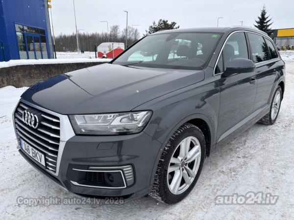 Grey Audi Q7 2016 in Paide, with an engine capacity of 3.00 L and mileage of 204 thousand km for 25990 €, photo 1 on AUTOMOTO.COM.LV