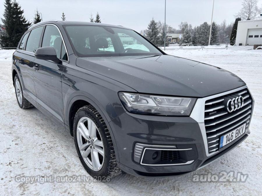 Grey Audi Q7 2016 in Paide, with an engine capacity of 3.00 L and mileage of 204 thousand km for 25990 €, photo 6 on AUTOMOTO.COM.LV