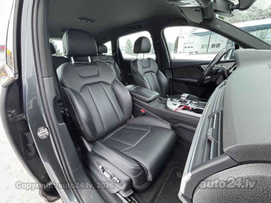 Grey Audi Q7 2016 in Paide, with an engine capacity of 3.00 L and mileage of 204 thousand km for 25990 €, photo 10 on AUTOMOTO.COM.LV