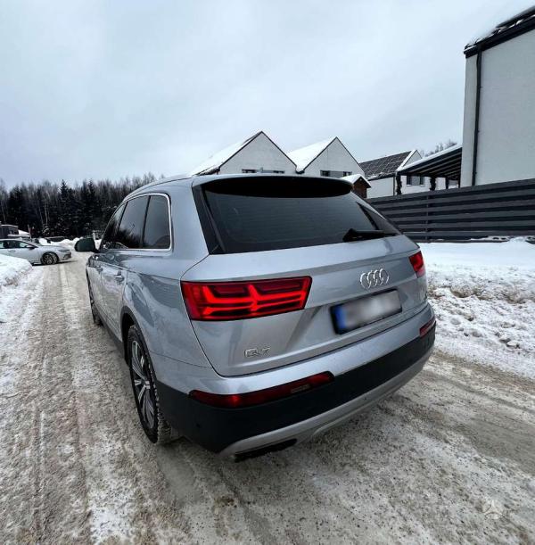 Pelēks Audi Q7 2016 Viļņa, ar dzinēja tilpumu 3.00 L un nobraukumu 280 tūkst. km par 21500 €, foto 3 vietnē AUTOMOTO.COM.LV