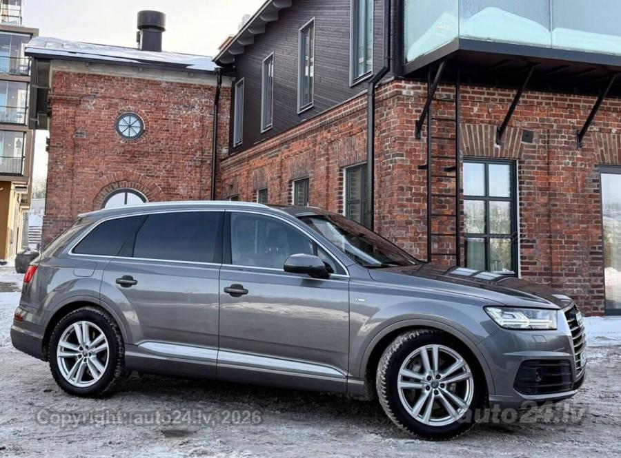 Pelēks Audi Q7 2016 Tallina, ar dzinēja tilpumu 3.00 L un nobraukumu 209 tūkst. km par 25900 €, foto 10 vietnē AUTOMOTO.COM.LV