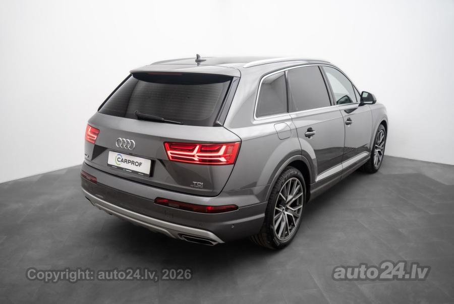 Grey Audi Q7 2016 in Tallinn, with an engine capacity of 3.00 L and mileage of 234 thousand km for 22899 €, photo 5 on AUTOMOTO.COM.LV
