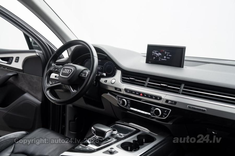 Grey Audi Q7 2016 in Tallinn, with an engine capacity of 3.00 L and mileage of 234 thousand km for 22899 €, photo 12 on AUTOMOTO.COM.LV