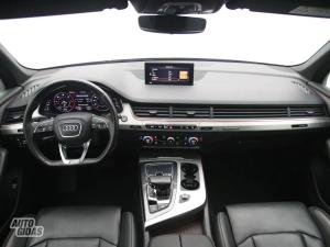Grey Audi Q7 2016 in Vilnius, with an engine capacity of 3.00 L and mileage of 221 thousand km for 25999 €, photo 3 on AUTOMOTO.COM.LV