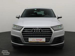 Grey Audi Q7 2016 in Vilnius, with an engine capacity of 3.00 L and mileage of 221 thousand km for 25999 €, photo 4 on AUTOMOTO.COM.LV